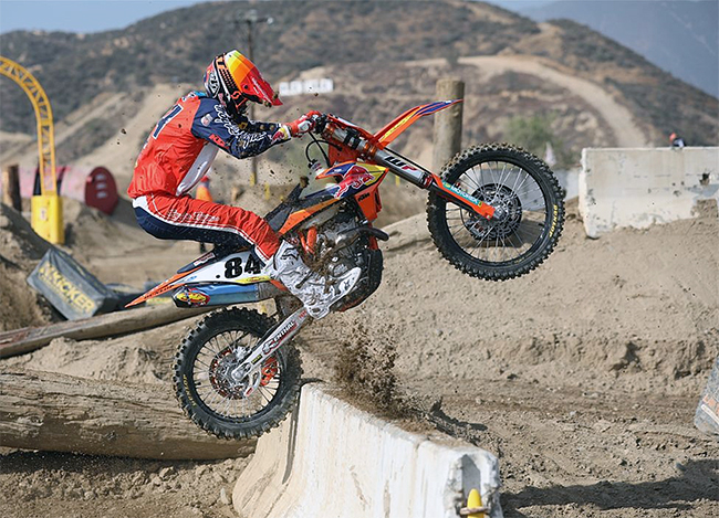Trystan Hart Wins Endurocross Title in Three Laps